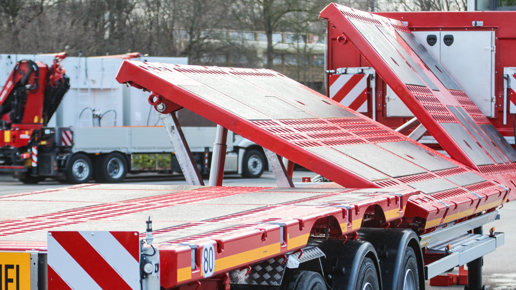 NobelClad Europe | Faymonville CargoMAX Sloping Loader - ES-GE ...